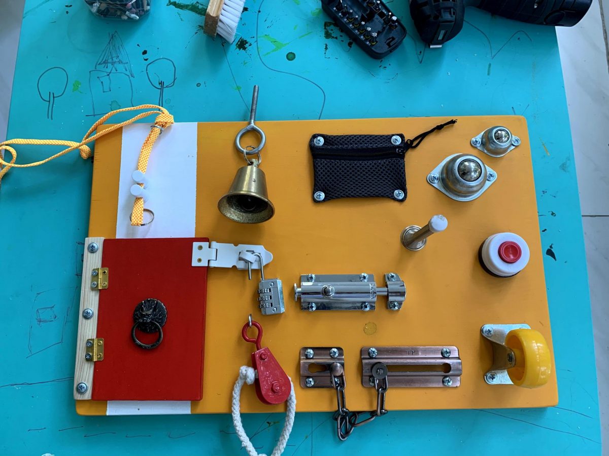 Petra's Magic Door (Busy board DIY Tutorial) – Easy Busy Boards™